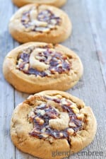 Filled Date Cookies with Walnuts (Date Pinwheel Cookies) - Glenda Embree