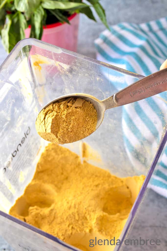 Homemade Chicken Bouillon Powder - Easy Vegan Seasoning Blend - Glenda ...